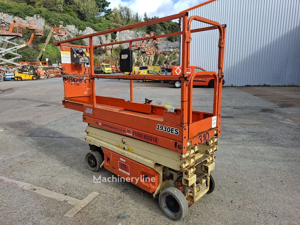 JLG 1930ES makazasta platforma