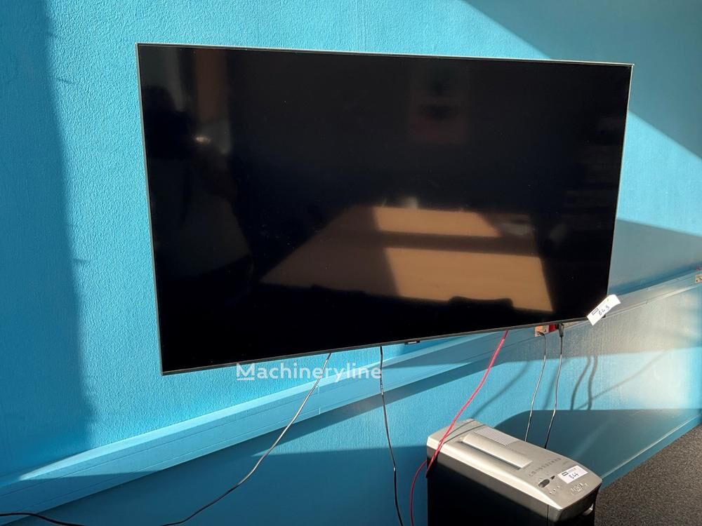 Prodaje se Samsung UE55TU8072U drugu građevinsku mašinu na aukciji