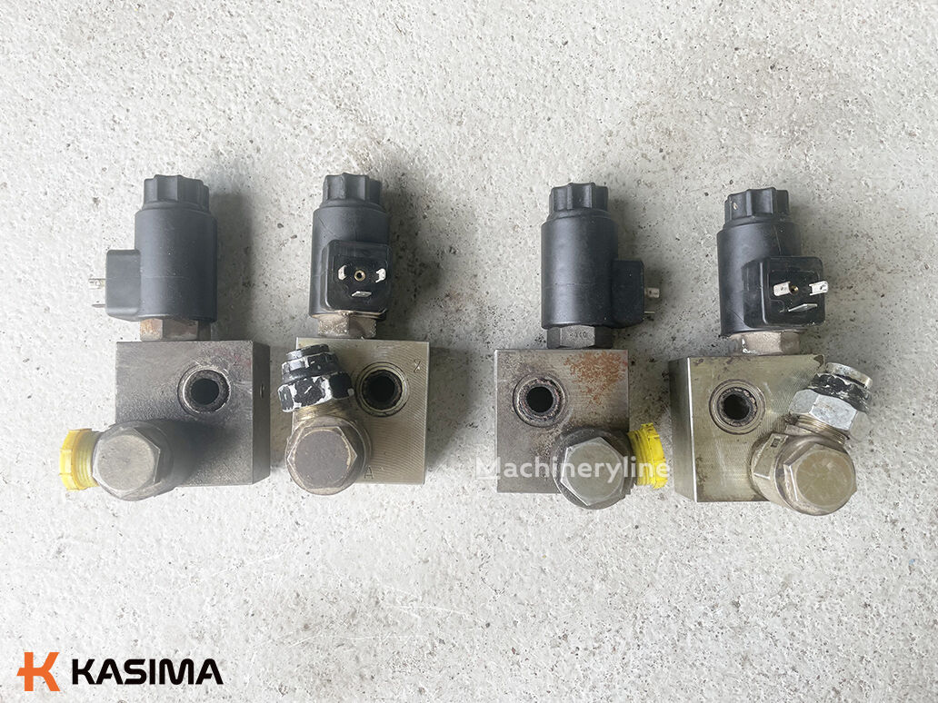 Solenoid valve Flutec Hydraulics 396025 za ABG Titan 325 asfaltnog finišera