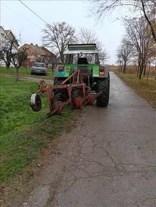 Traktor DX 110 ks