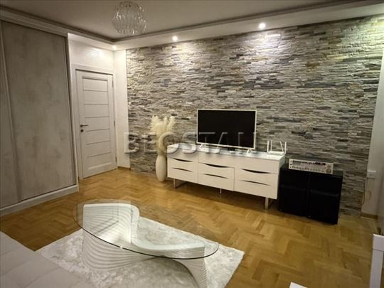Novi Beograd - Fontana #2167633