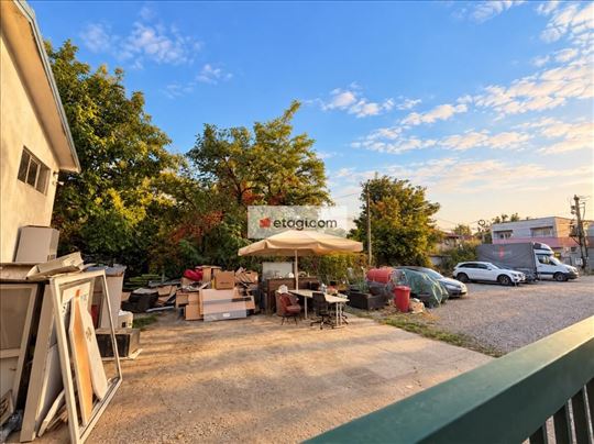 Hala 300 m² sa velikim placem | 1.000 € mesecno