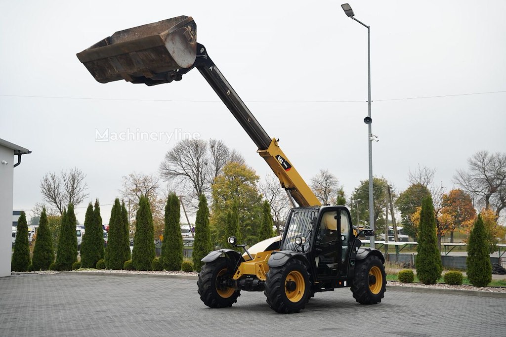 Caterpillar TH407C teleskopski utovarivač