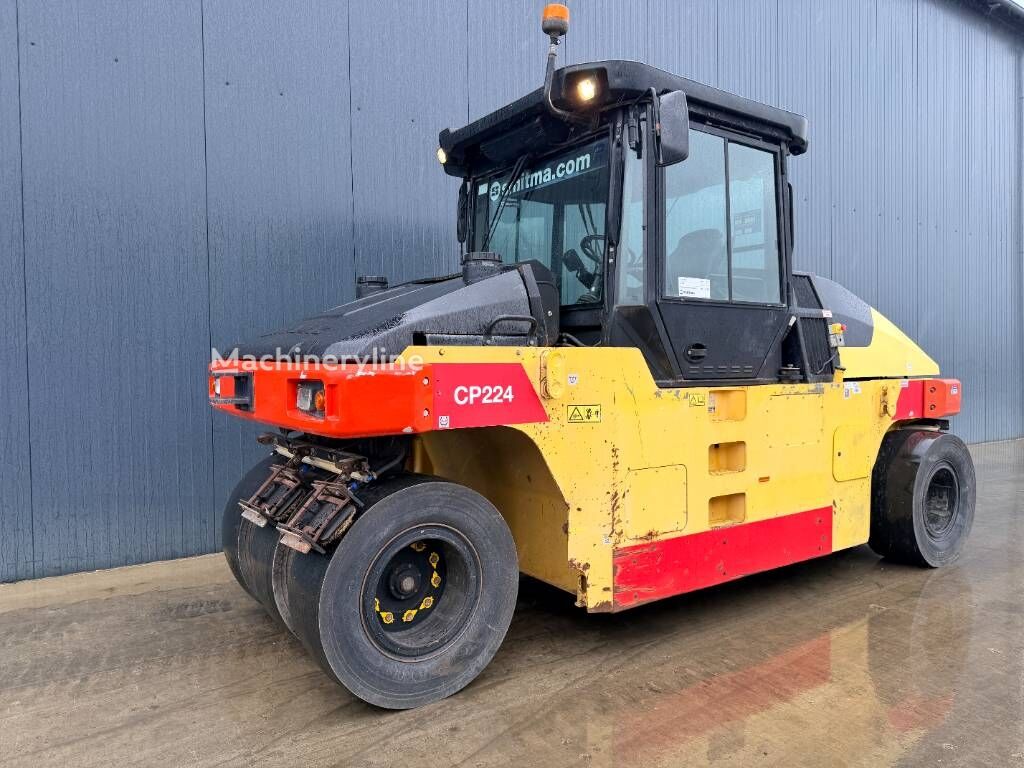 Dynapac CP224W mali valjak