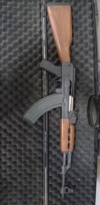 Prodajem karabin 7,62x39