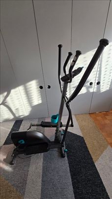 elipticni trenazer Domyos EL 120 (Decathlon)