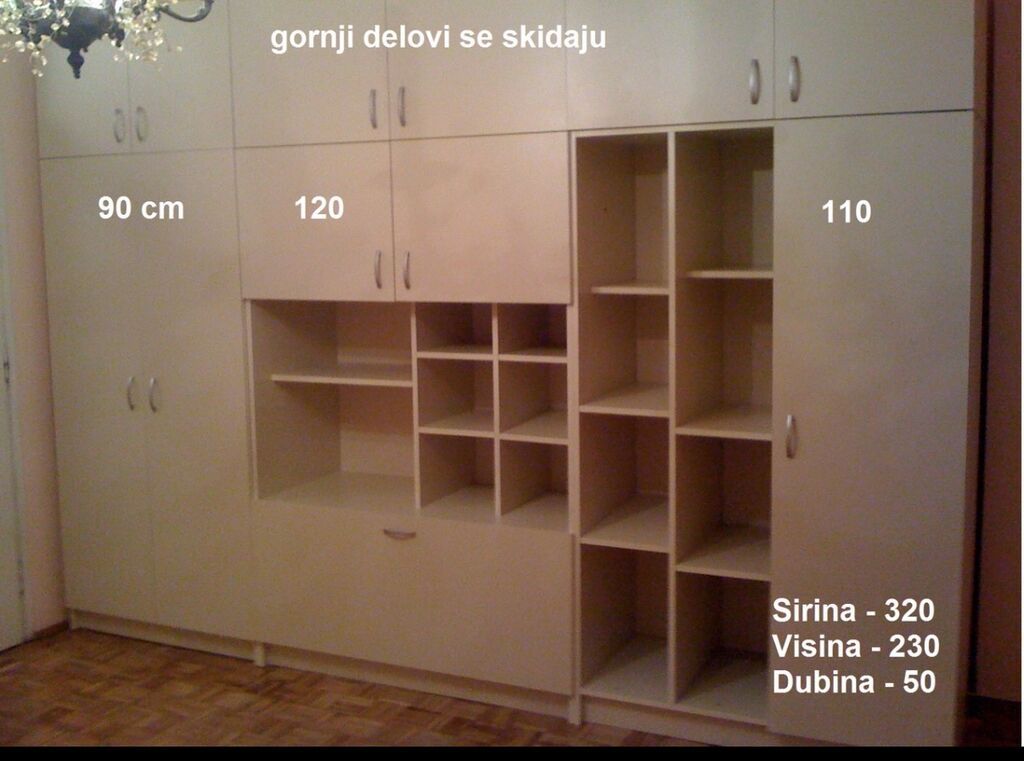 Prodajem regal i ugaonu tv komodicu delovi gornji sa regala se skidaju