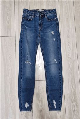 Stradivarius teksas farmerke