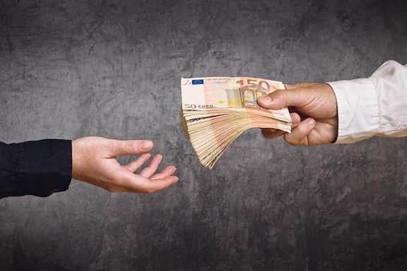 Ponude se kreću od 2.000 do 850.000 eura (od 1 do 25 godina)