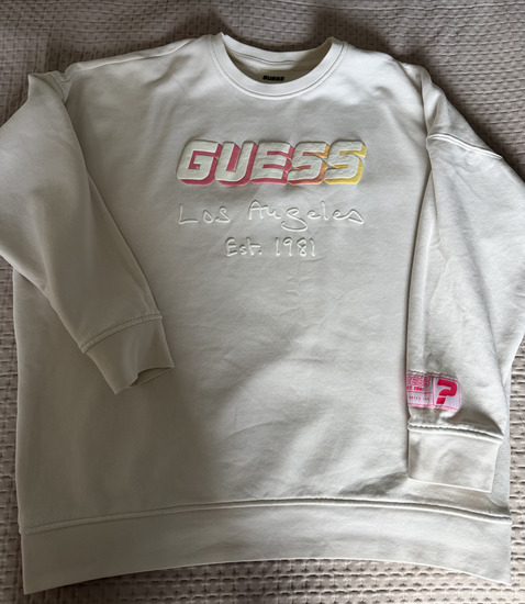 Guess original duks oversize