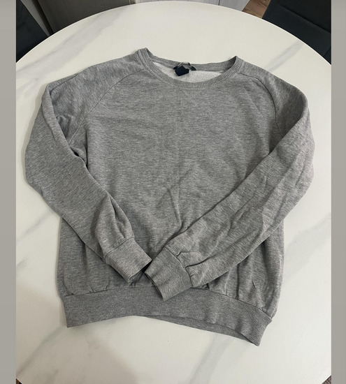 H&M duks S, moze i M