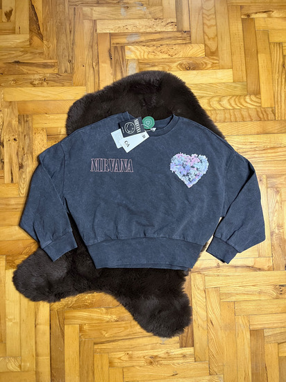 C&A Nirvana crop duks, L, NOVO sa etiketom