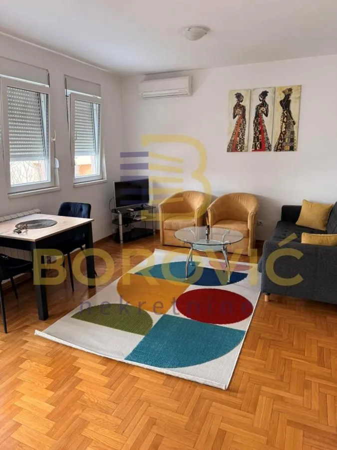 Izdavanje, jednosoban stan, 36m², Lekino Brdo, Voždovac Sve Podlokacije