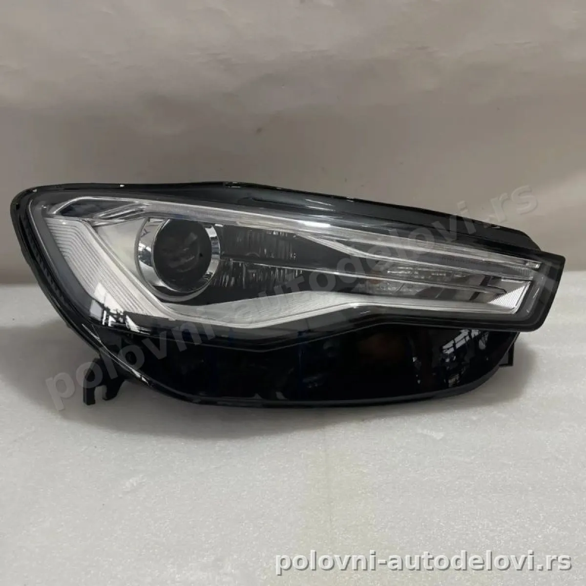 Audi A6 S6 RS6 4G Bi-Xenon LED far desni 4G0941006B