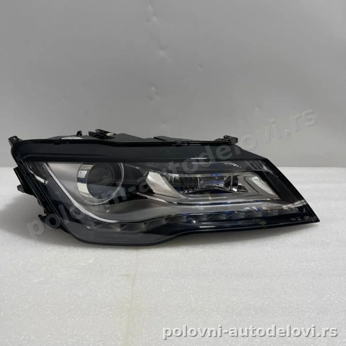 Audi A7 S7 RS7 4G Bi-Xenon LED far desni 4G8941754