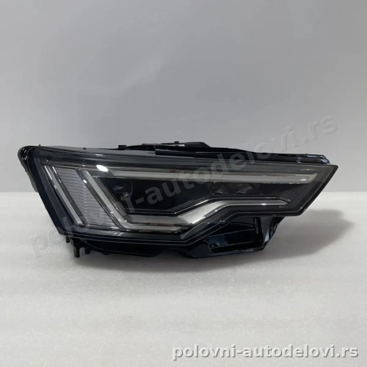 Audi A6 S6 4K Full LED Matrix far desni 4K0941040