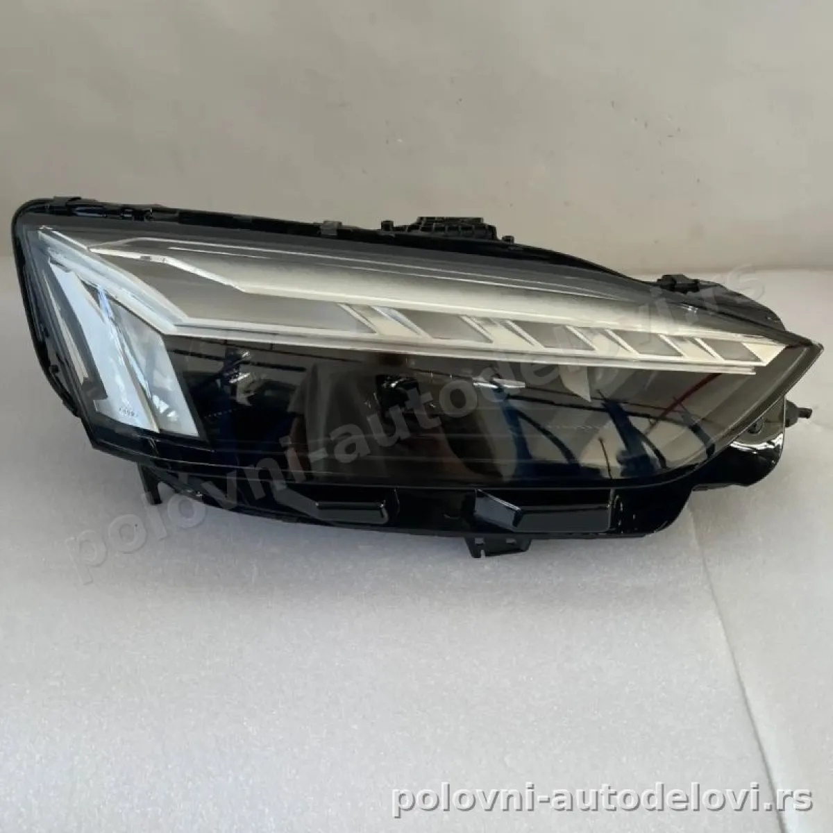 Audi A5 S5 RS5 F5 Full LED Matrix far desni 8W6941040