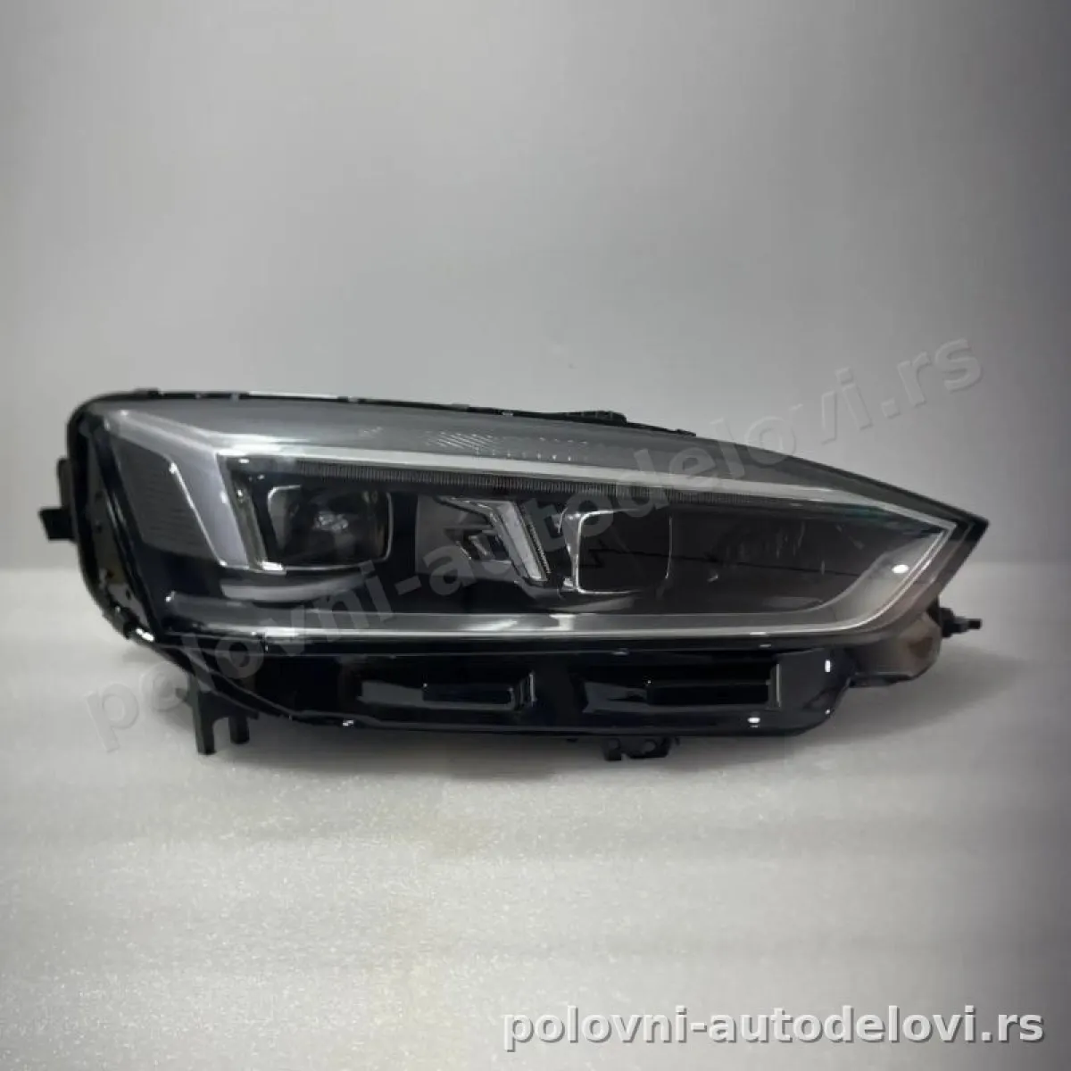 Audi A5 S5 RS5 F5 Full LED far desni 8W6941034
