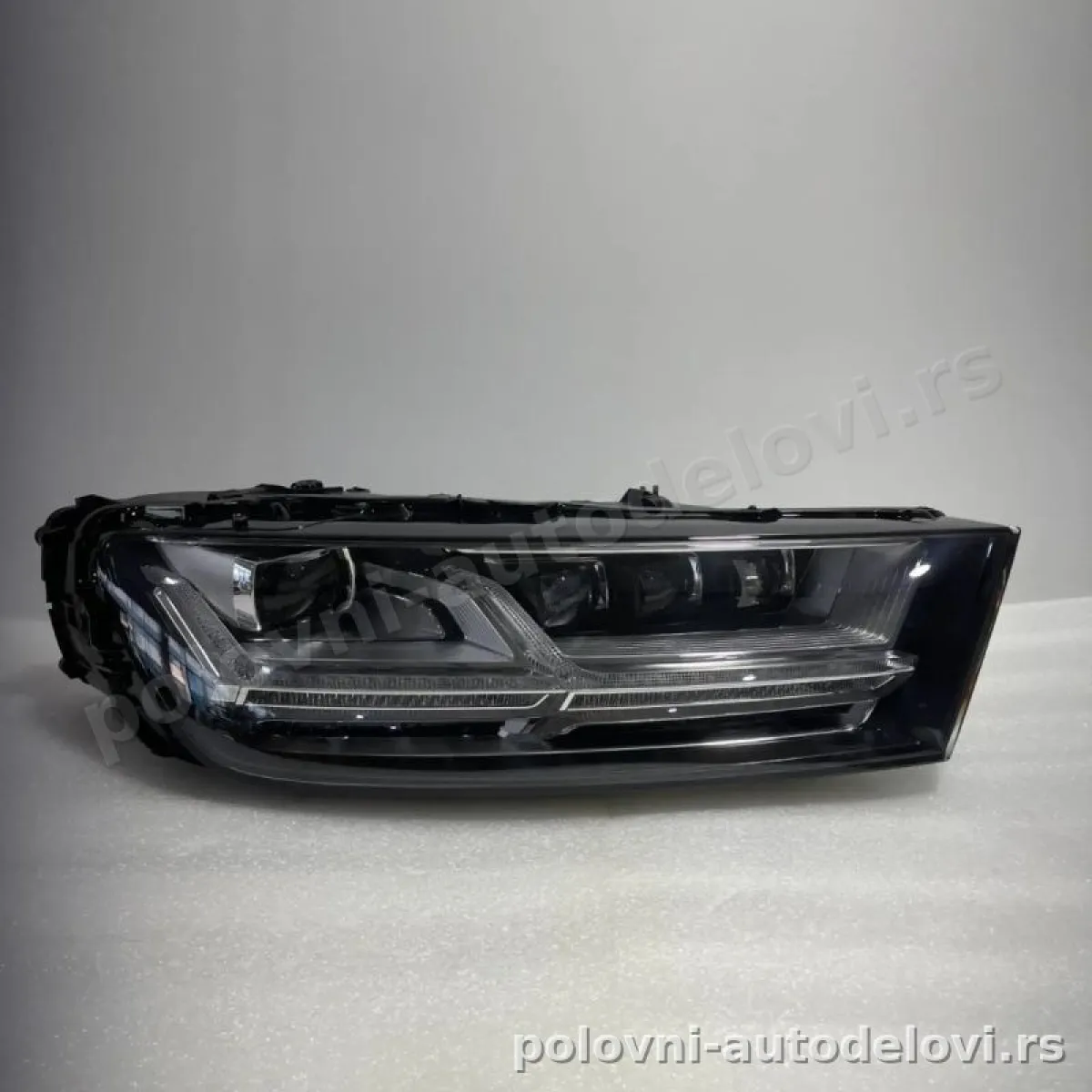 Audi Q7 SQ7 4M Full LED Matrix far desni 4M0941036