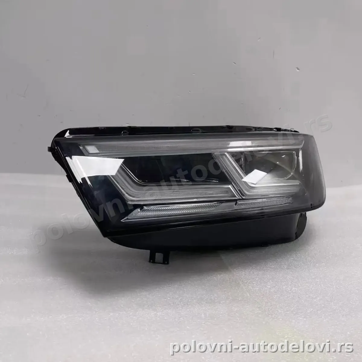Audi Q5 SQ5 FY Full LED Matrix far levi 80A941035
