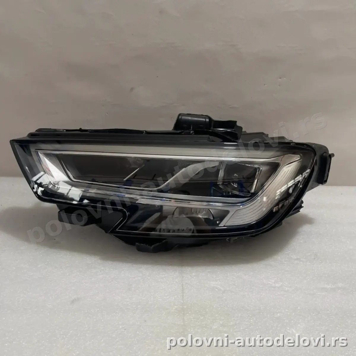Audi A3 S3 RS3 8V Full LED far levi 8V0941033C