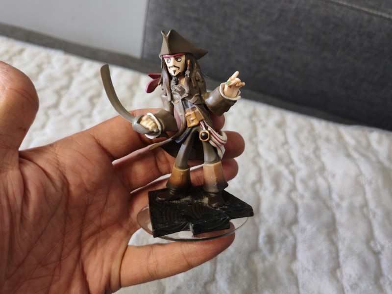 Disney Infinity 1.0 Figura Za Portal Kapetan Dzek Spero