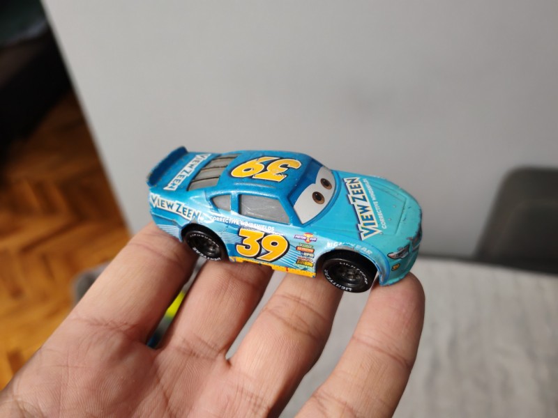 Original Disney Car Autic View Zeen Odlican