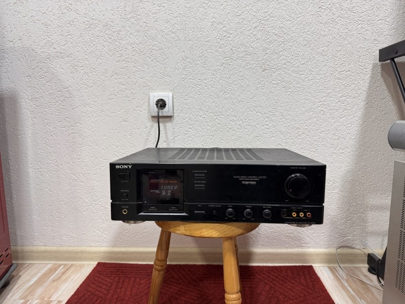 Sony TA-AV590 Integrated Amplifier