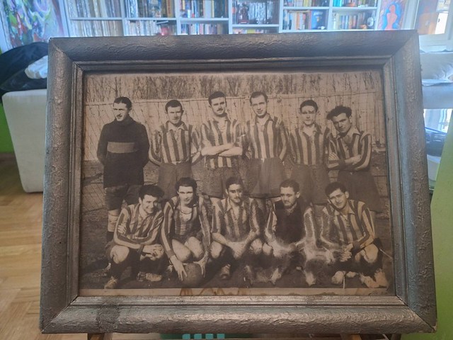 Uramljena slika Crvene zvezde iz sezone 1955/56