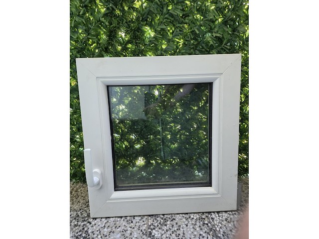 Pvc prozor bez rama