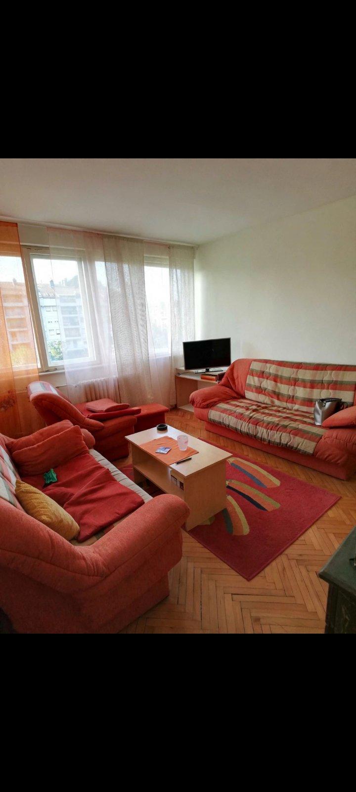 Džona Kenedija,manji 1.5,namešten ID#19612
600 €