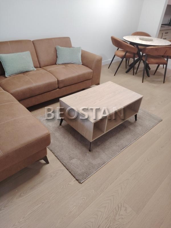 Novi Beograd - Airport Garden #69453
1.460 €