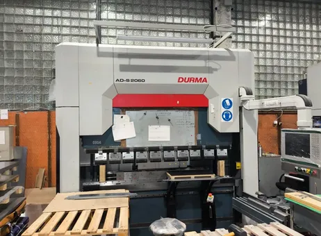 CNC abkant presa DURMA AD-S 2060