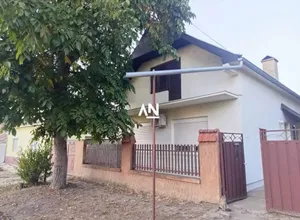 Prodaja Vila - Novi Bečej