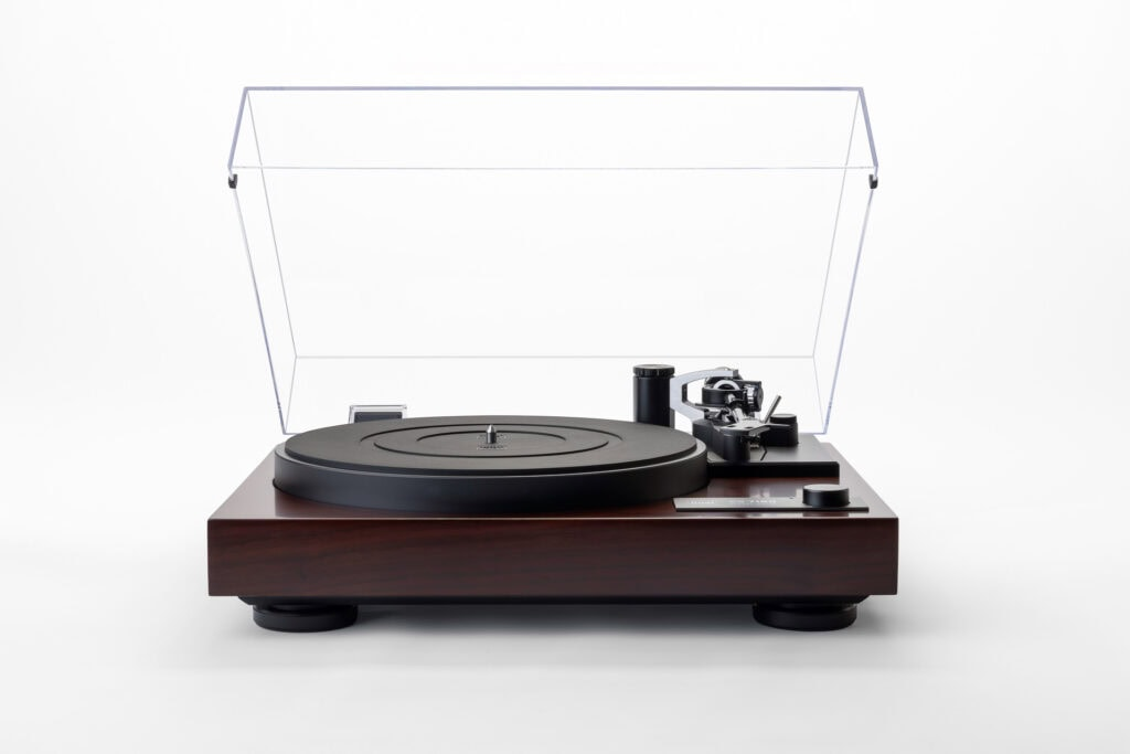 DUAL CS 718Q Walnut | Gramofon sa ručnim upravljanjem, direktnim pogonom i automatskim podizanjem ručice