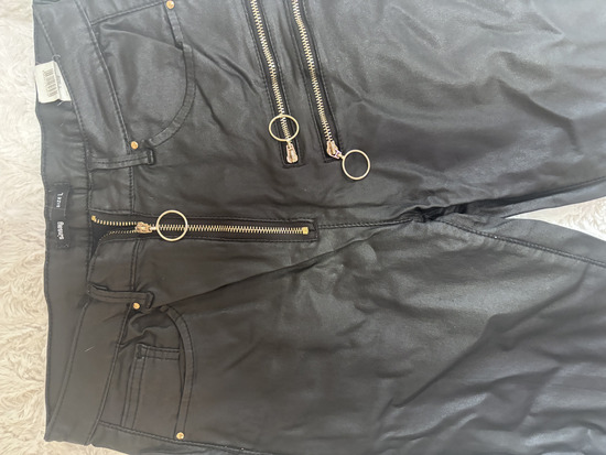 Sinsay pantalone eko koza