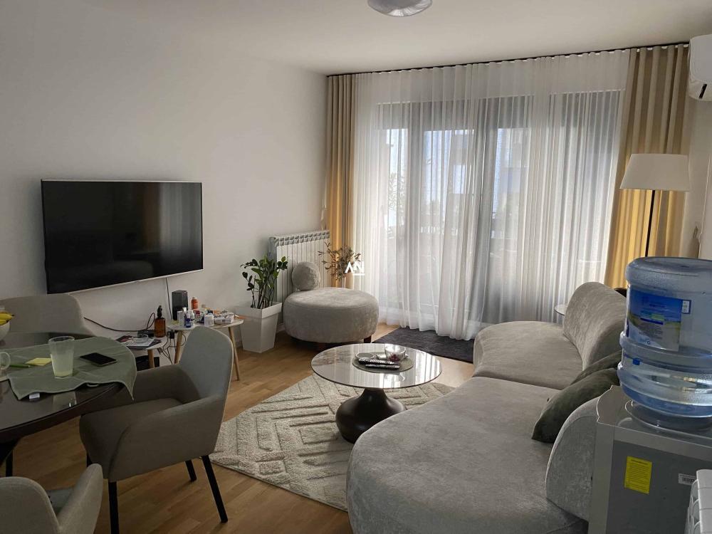 Mirka Milojkovića, Trosoban stan na prodaju, 67m2, 230.000€