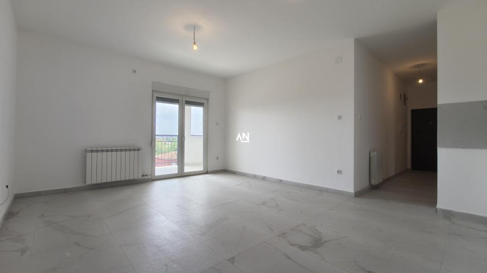 Pala Telekija, Četvorosoban stan na prodaju, 135m2, 209.925€