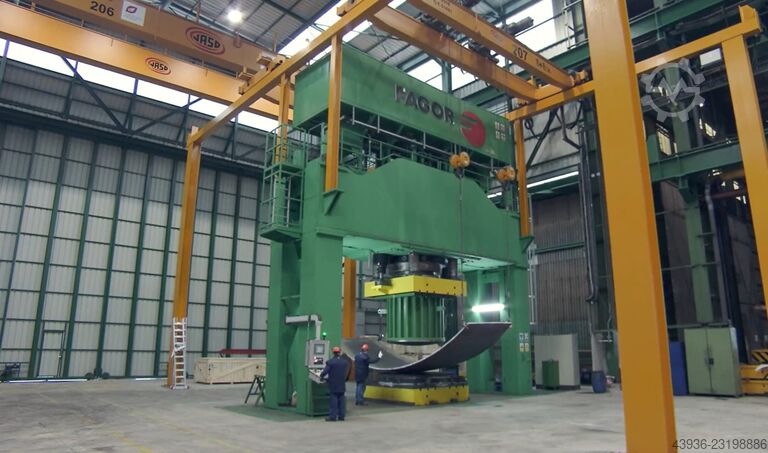 Hidraulična presa FAGOR Arrasate JBe 4000T
FAGOR Arrasate JBe 4000 2,5 x 2,5