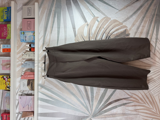 Pantalone poslovne