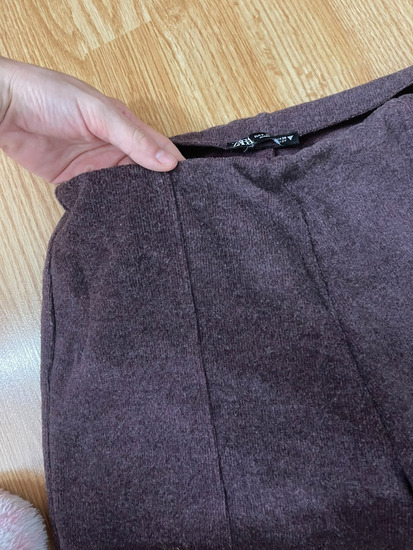Zara Burgundly pantalone od trikotaze s