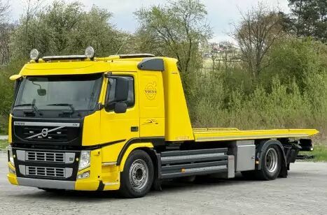 Volvo FM 330, pohon 4x2, odťahové vozidlo s ložnou plošinou šlep auto