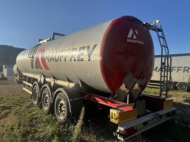 Prodaje se Magyar Citerne à goudron MAGYAR - 2010 / AV-264-BV cisternu za bitumen na aukciji