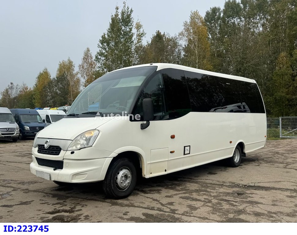 IVECO WING prigradski autobus