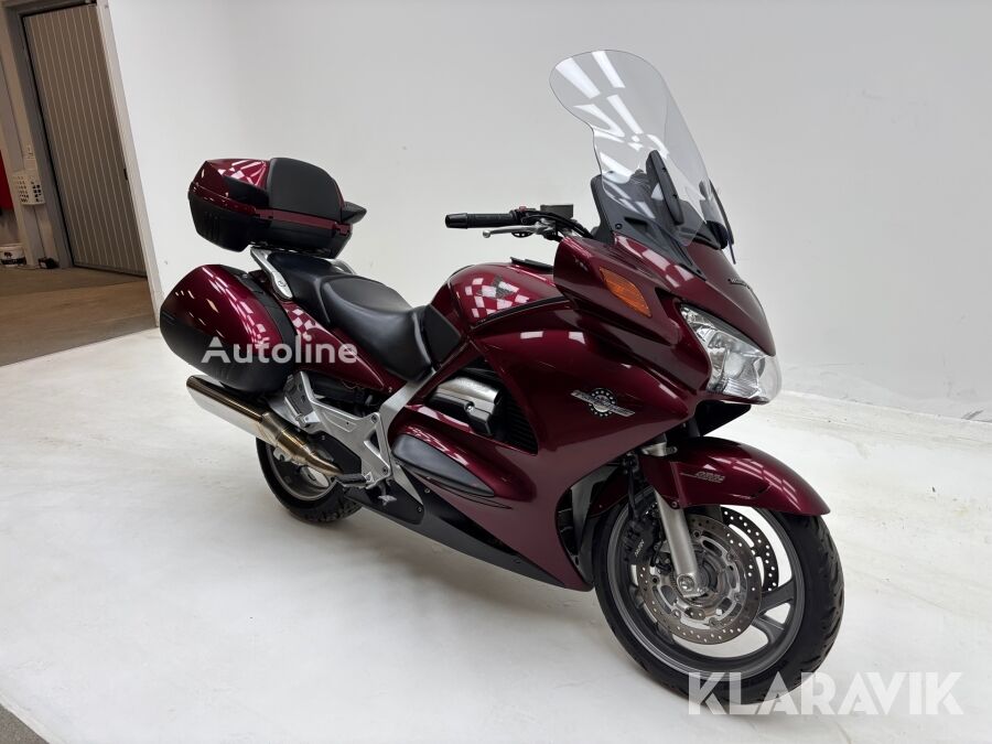 Prodaje se Honda ST1300A motocikl na aukciji