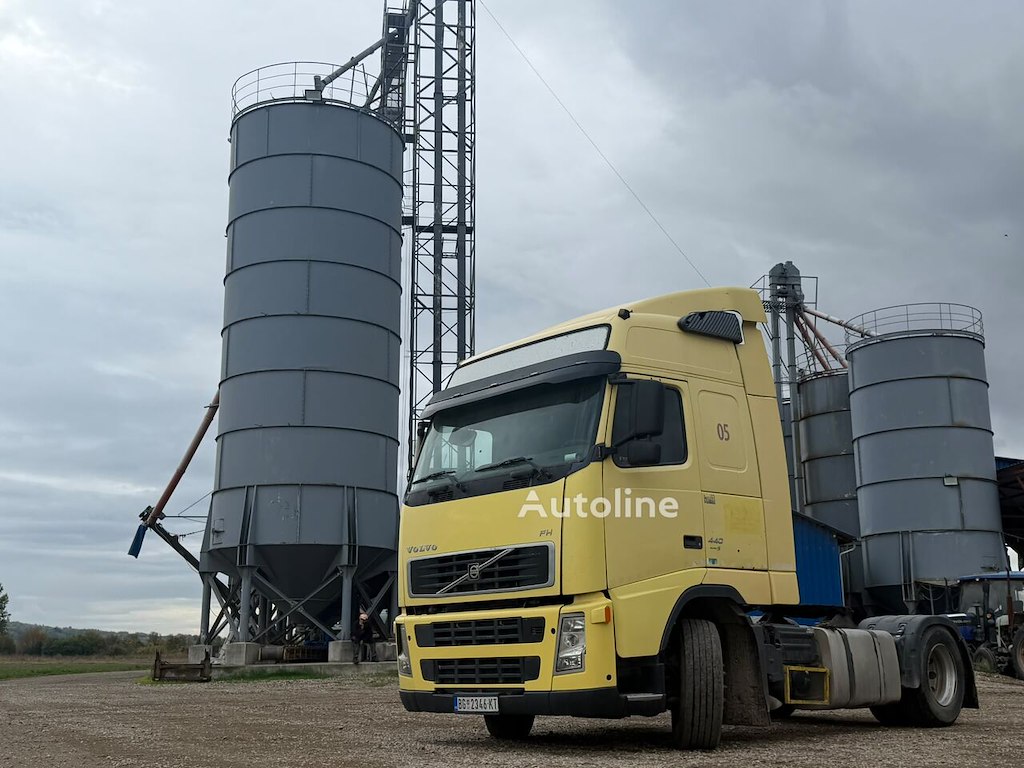 Volvo tegljač