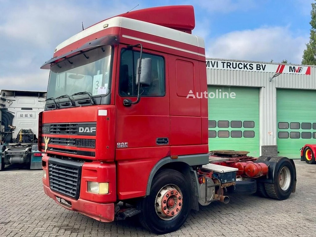 DAF XF 95.430 EURO 2 Manual diesel pump! Manual transmission, Hydrau tegljač