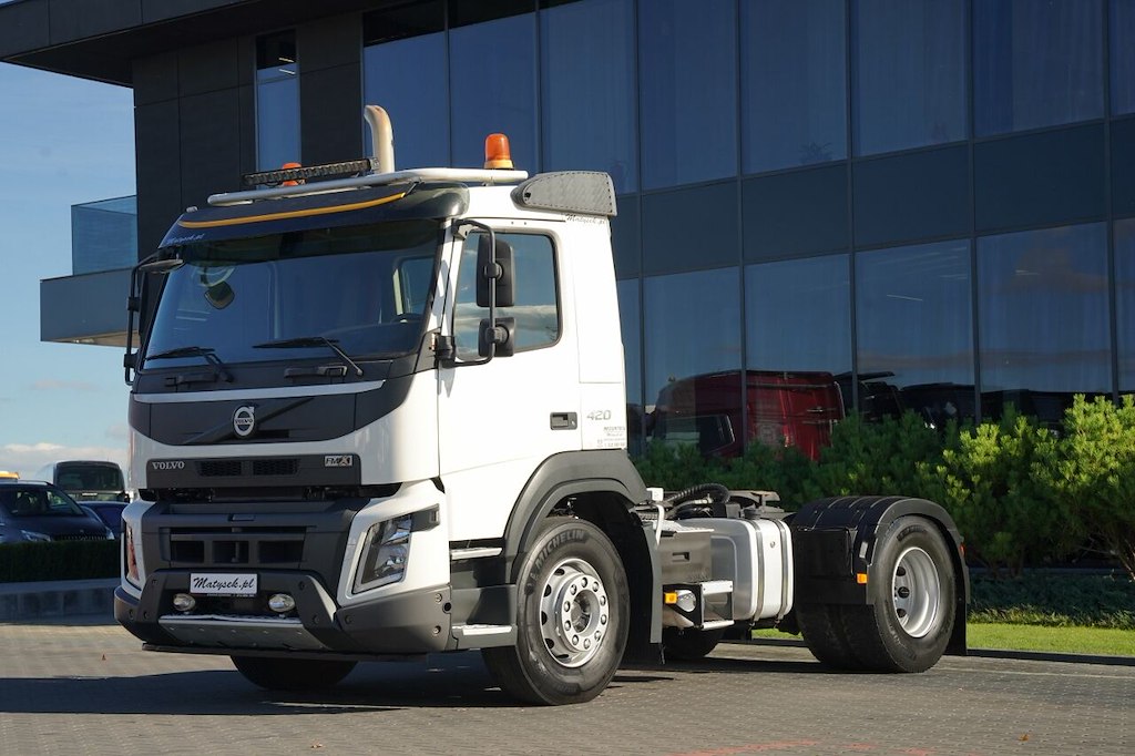 Volvo FMX 420 / HYDRAULIKA / NISKA KABINA / I-SHIFT / EURO 6 tegljač