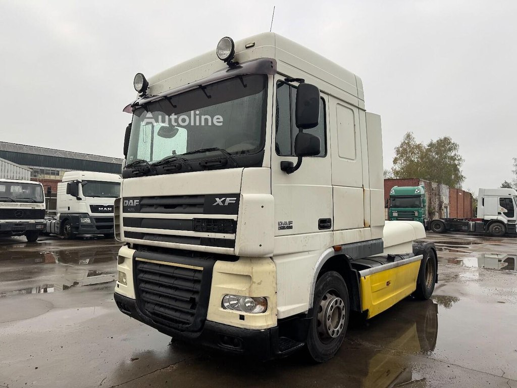 DAF 105 XF 460 Space Cab (GOOD CONDITION / BON ETAT) tegljač