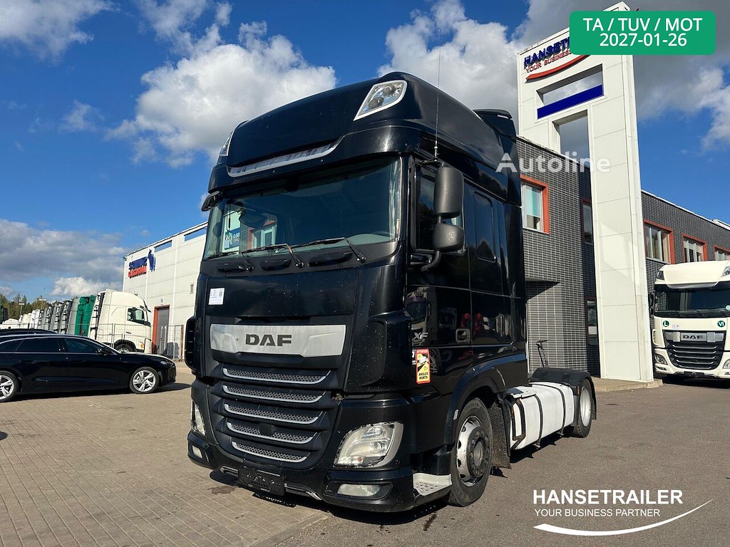 DAF XF 480 FT Super Space Cab Low Deck Mega tegljač